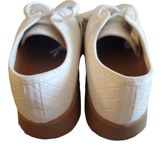 Oasis Society | Shoes | New Oasis Society White Woven Faux Leather ...